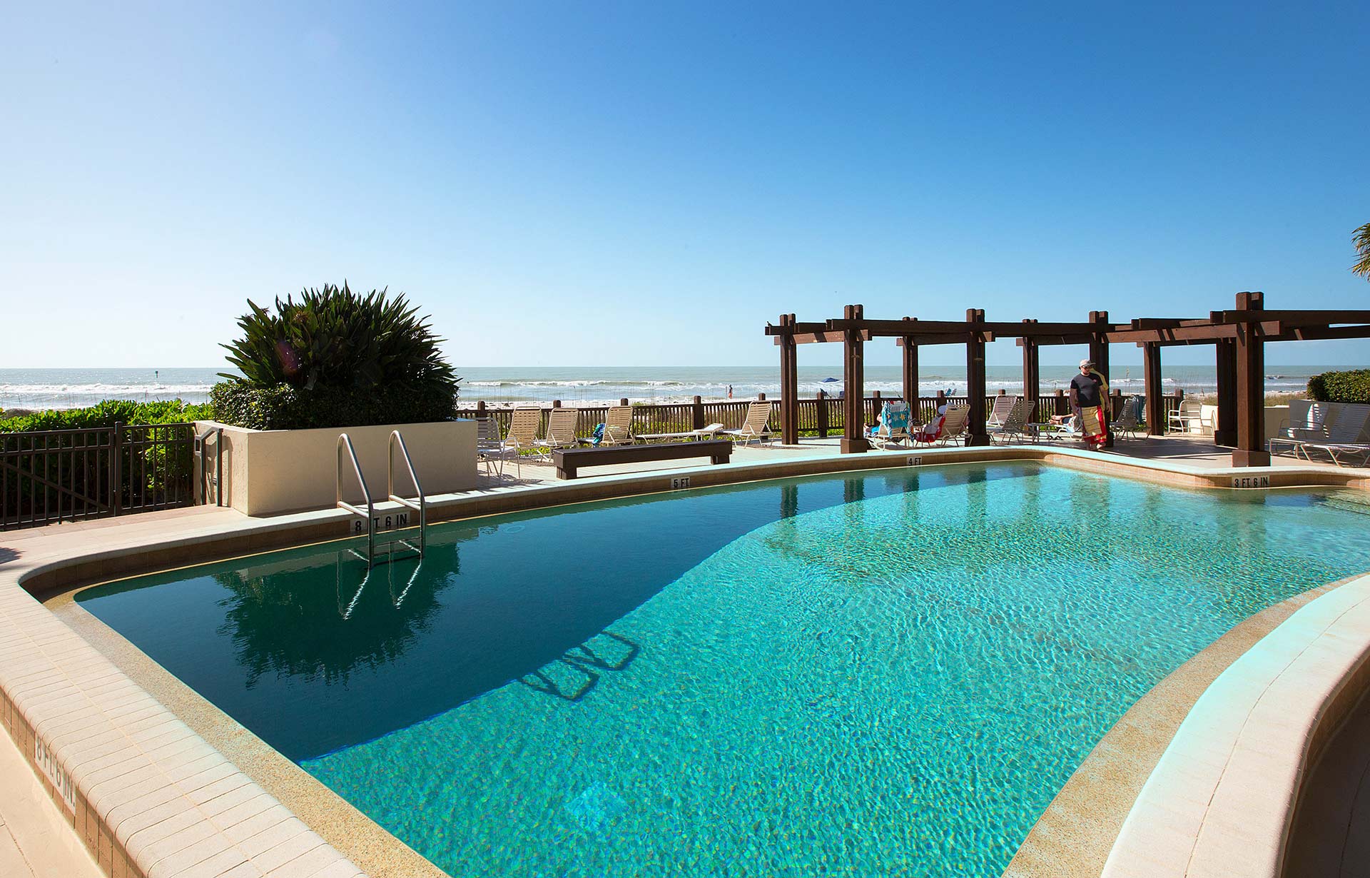 About Us | Royal Shell